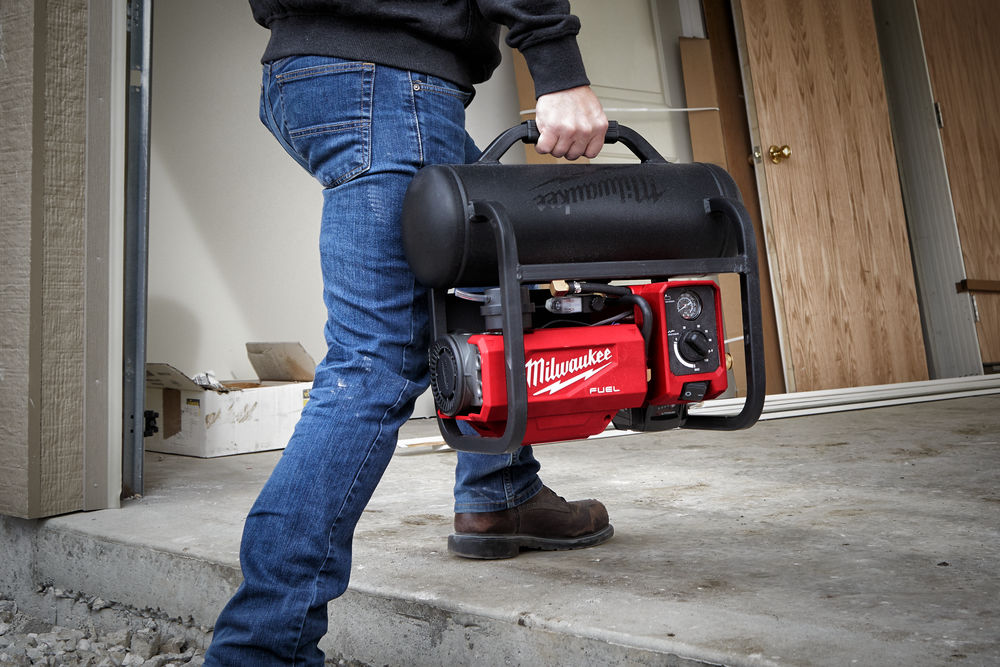 Milwaukee M18 Fuel Air Compressor Bare M18FAC-0 - HLS